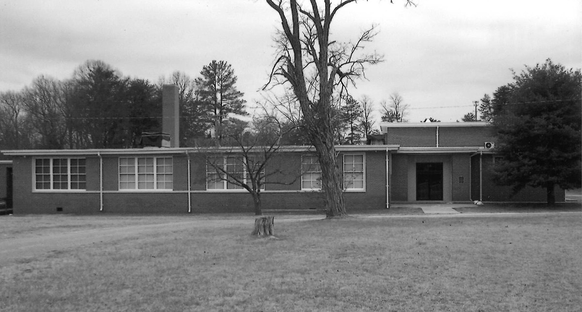 Ralph Bunche ሁለተኛ ደረጃ ትምህርት ቤት - DHR